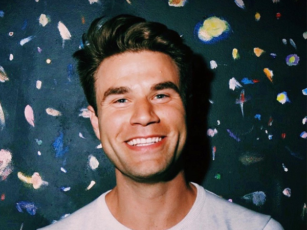 Comics - Paramount Theatre